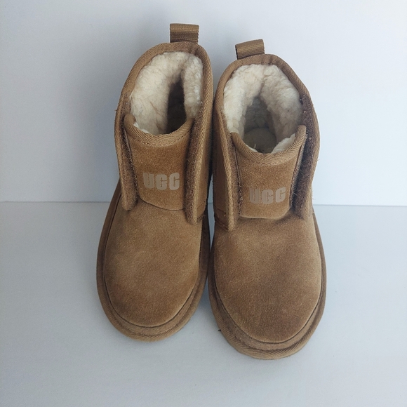 UGG | Shoes | Ugg Neumel Kids Tan Suede Boots Size 2 Toddler Kids ...